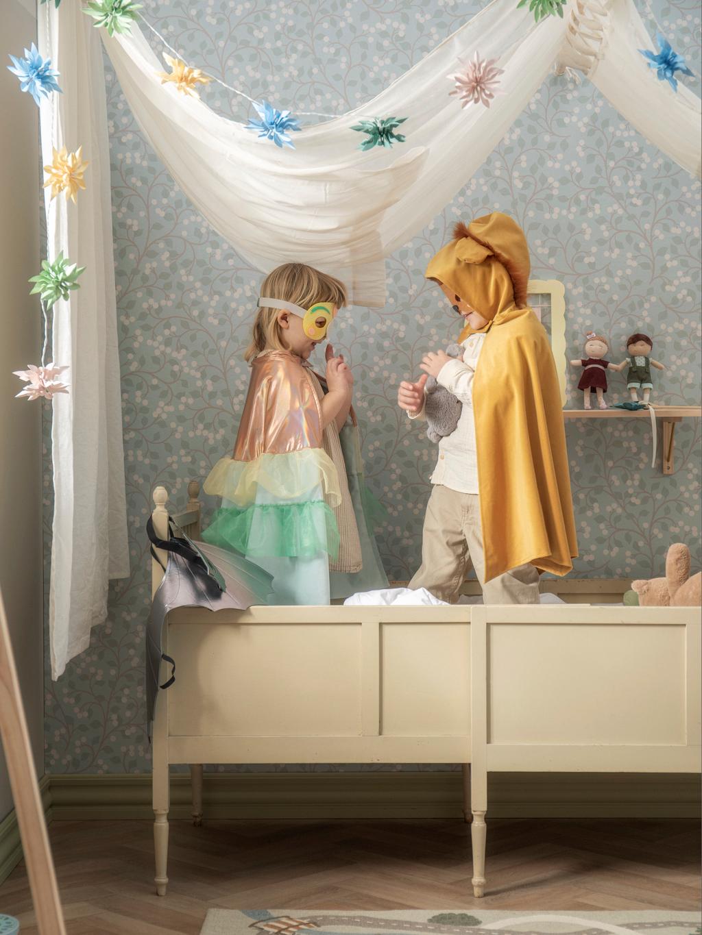 Adventurous costumes | Søstrene Grene